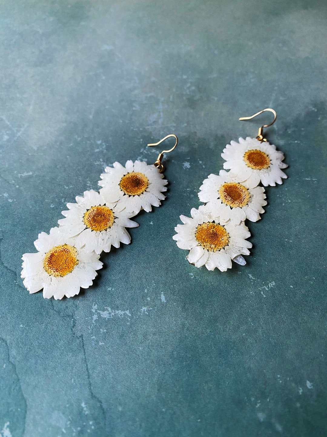 Pressed White Daisy Resin Earrings,botanical Earrings,floral Earrings,spring Earrings,natural ...