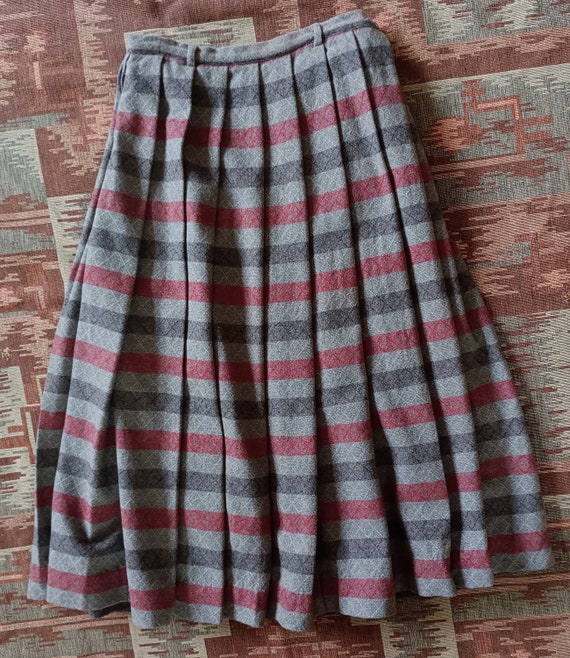 Vintage Gor-Ray Pleated Skirt Striped Red Grey Wool H… - Gem