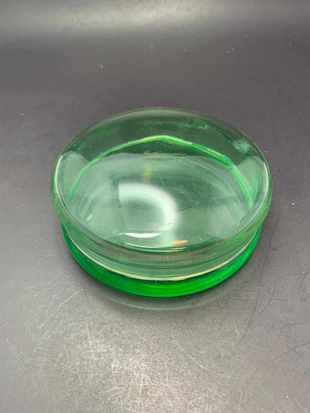 Vintage Green Glass Round Box - Etsy