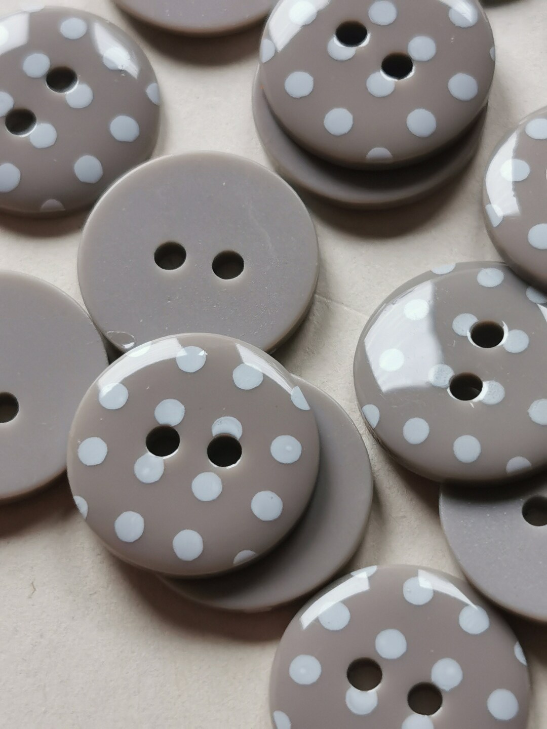 Pack of 10, 15mm Taupe Spotted Buttons - Etsy