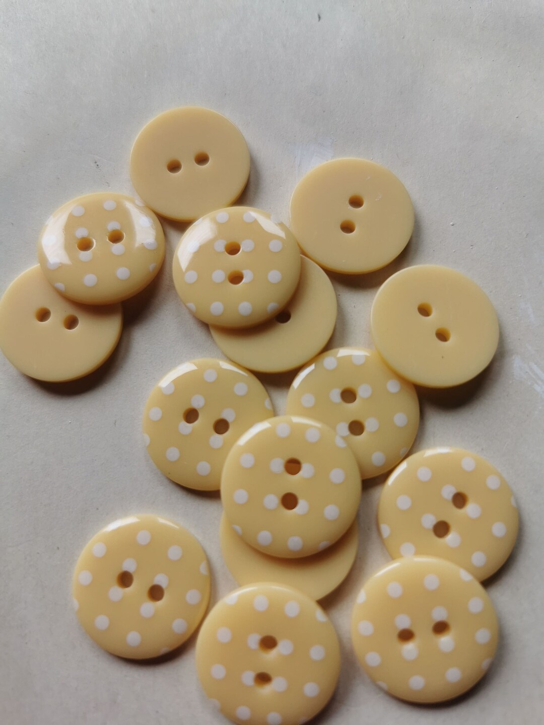 Pack of 10, 15mm Beige Spotted Buttons - Etsy