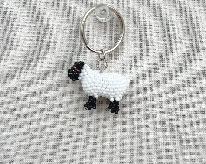 3D Seed Bead Sheep Keychain, Seed Bead, Keychain, Sheep Keychain ...