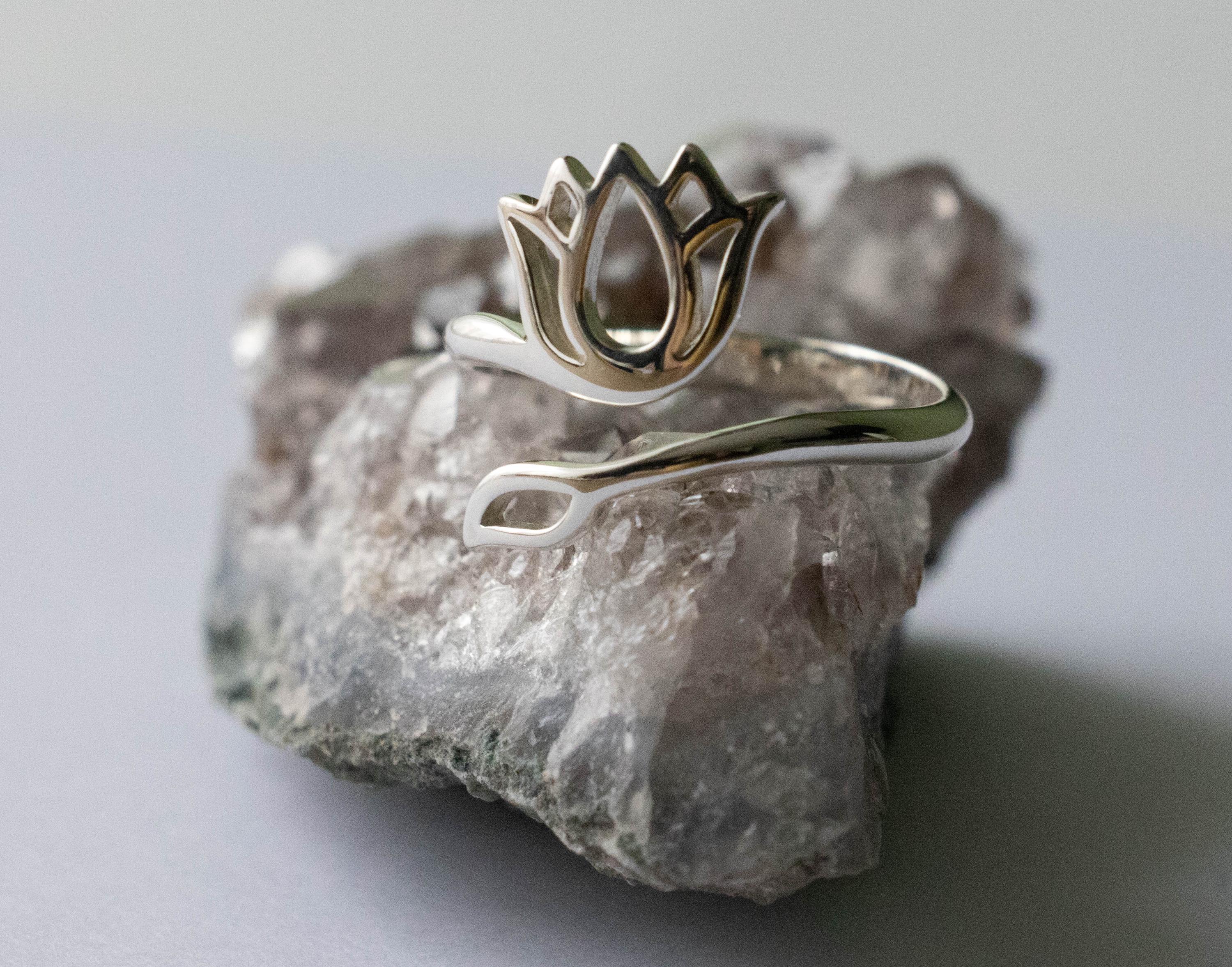 925 Sterling Silver Lotus Design Adjustable Ring - Etsy