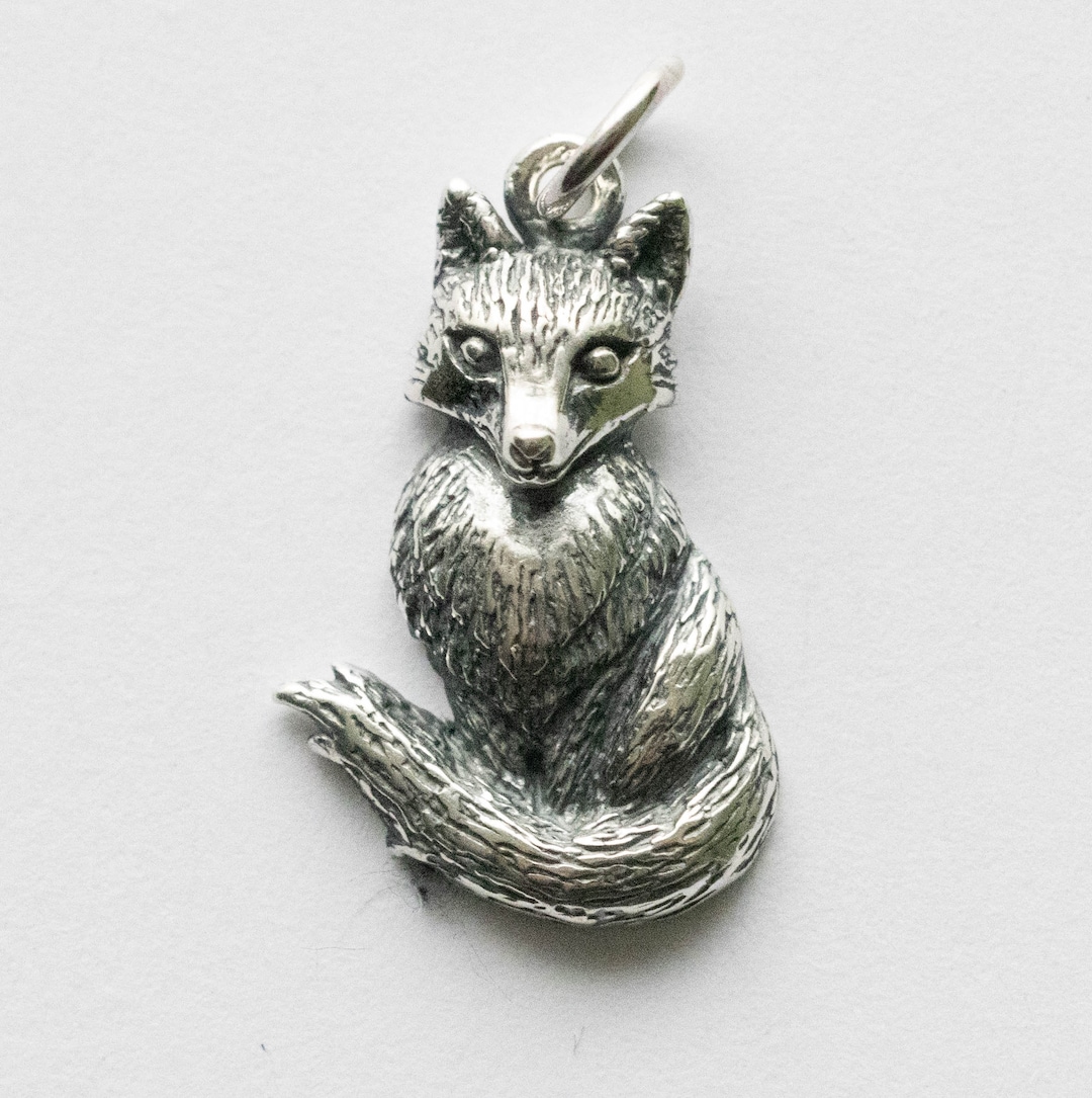 925 Sterling Silver Sitting Fox Charm - Etsy UK