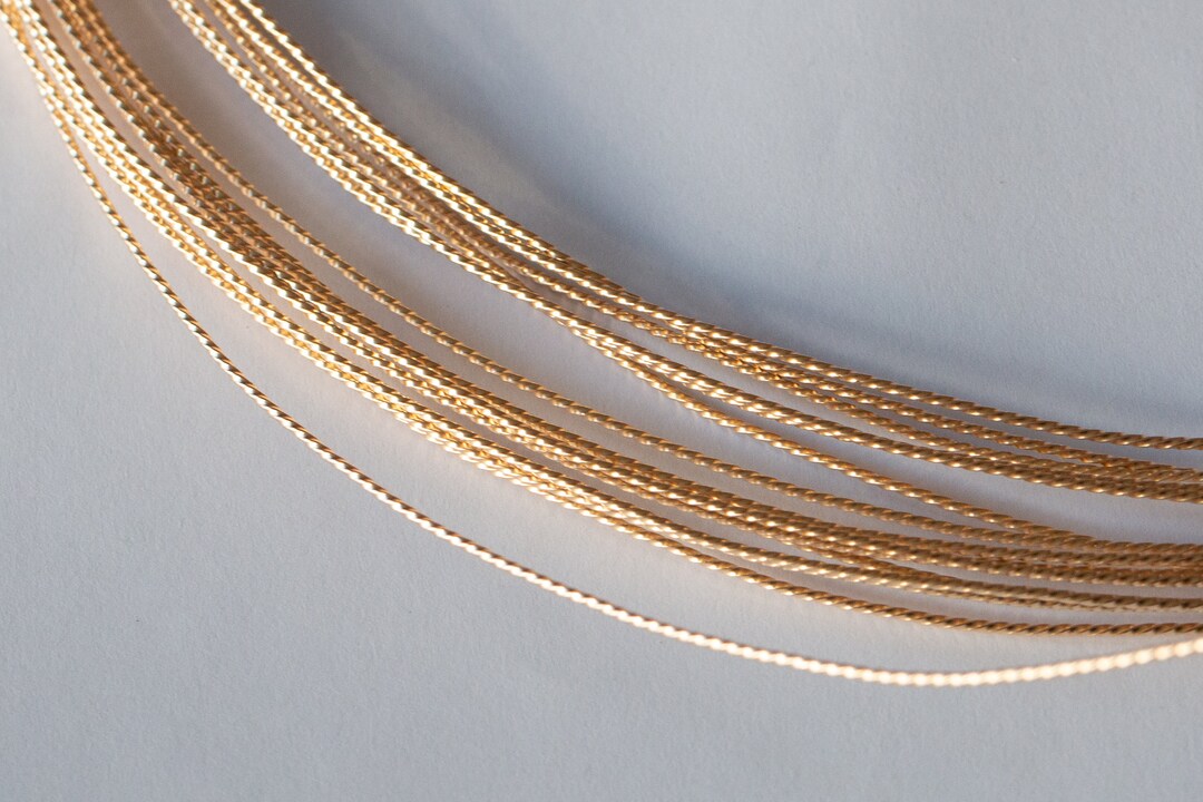 14/20 Yellow Gold-filled Pattern Square Twist Wire (half Hard) 0.8mm - Etsy