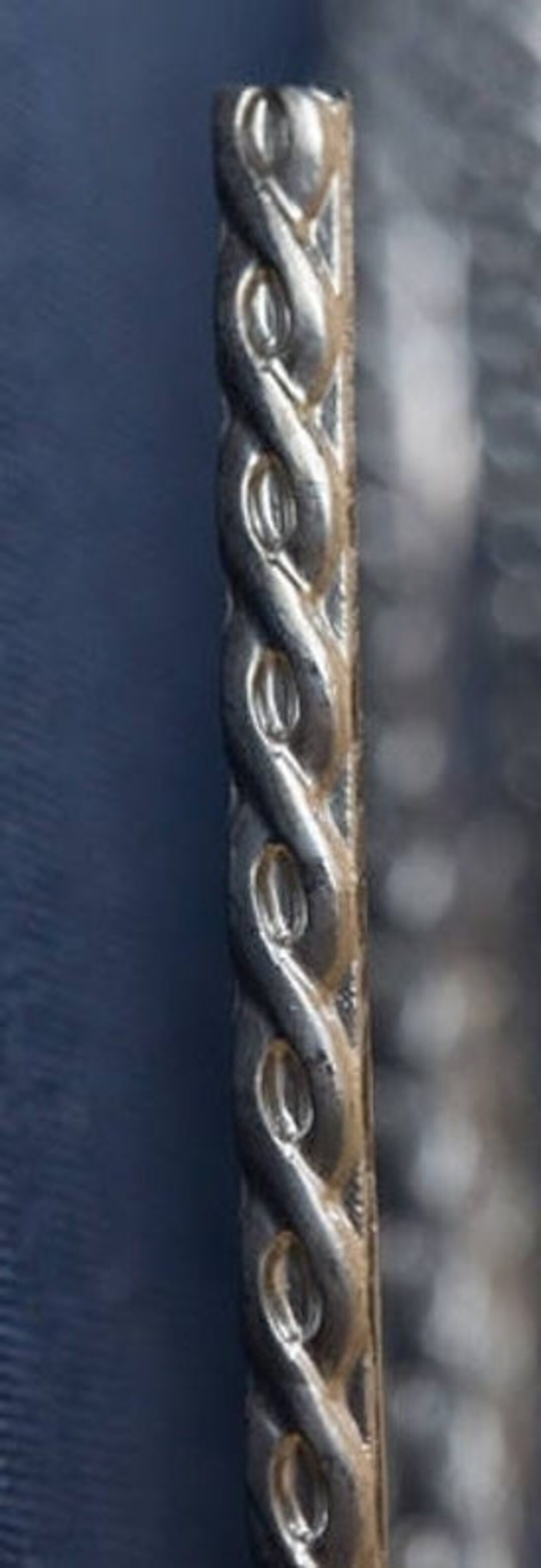 925 Sterling Silver Pattern 1/2 Round Wire (3.10 X 1.27mm) - Etsy UK