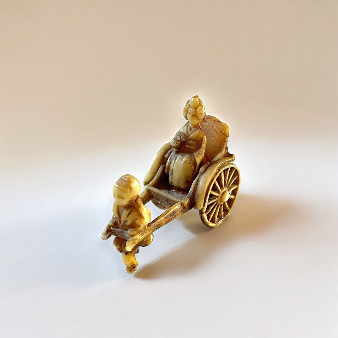 Vintage Tiny Japanese Geisha in Rickshaw Figurine Celluloid Miniature 1 1/4" - Etsy