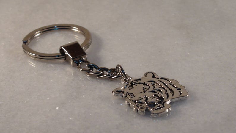 TIGER HEAD Keyring, Tibetan Silver Tiger Head Charm Keychain, Iron ...