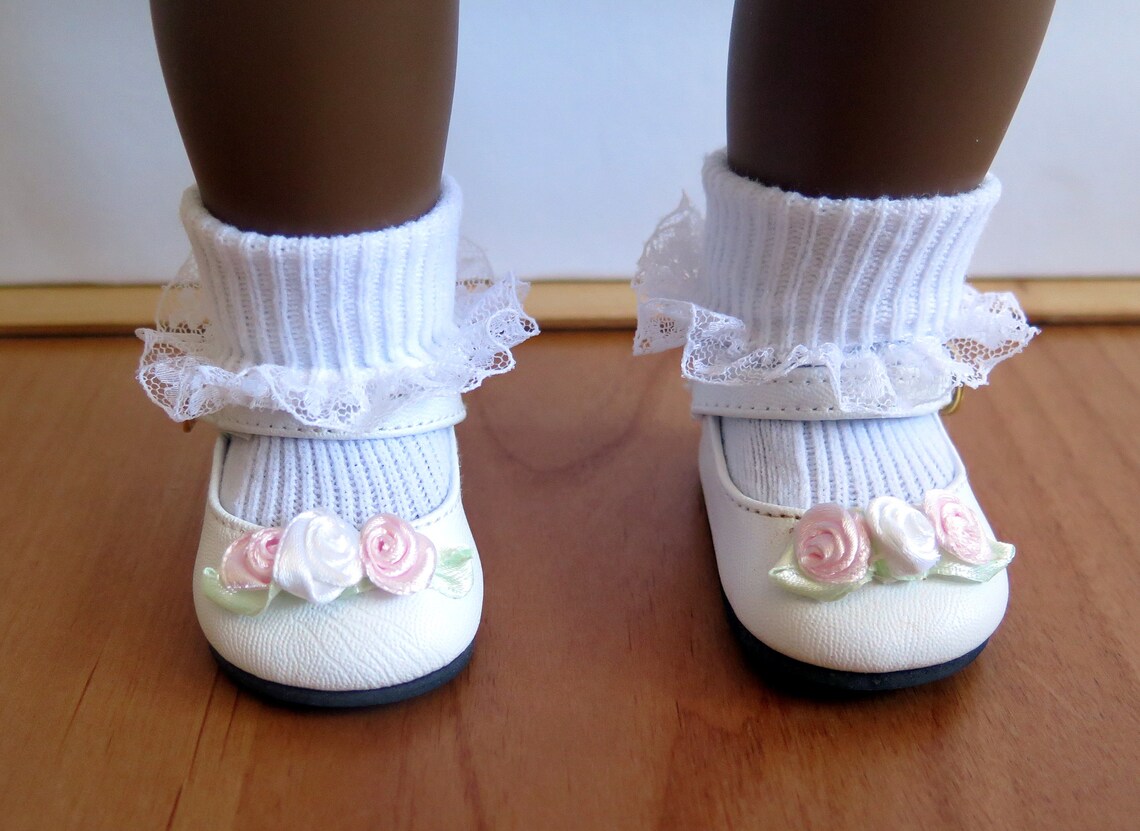 The Sweetest Little Pink and White Roses Doll Shoes I've Ever Seen! You ...