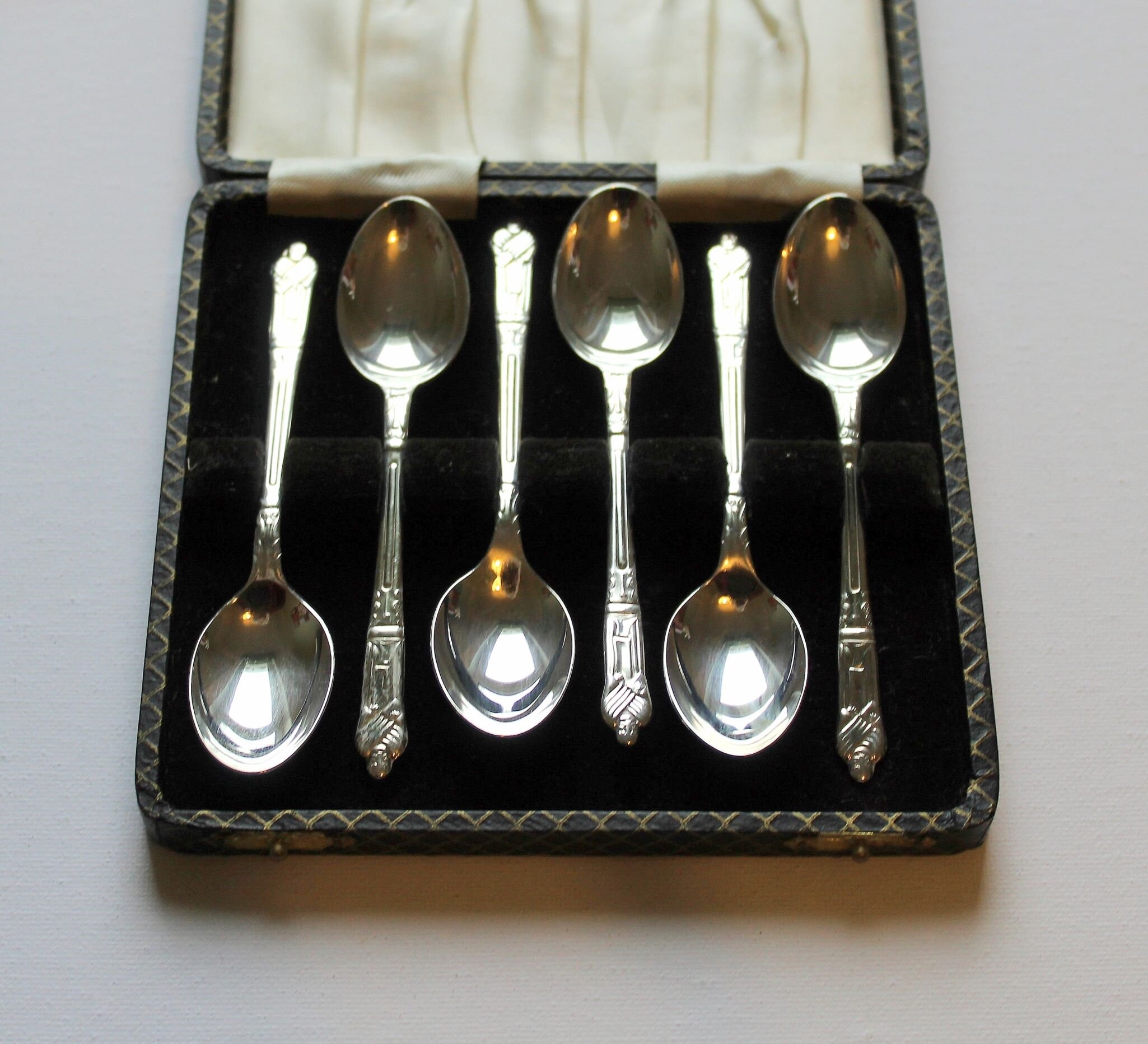 Kitchen & Dining Vintage Apostle Silver Spoon By EPNS Home & Living ...