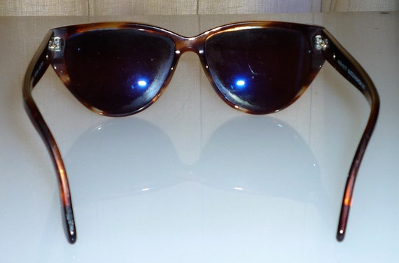 Bucci Sunglasses 4010 5117 Large Framed Fashion Cat … Gem