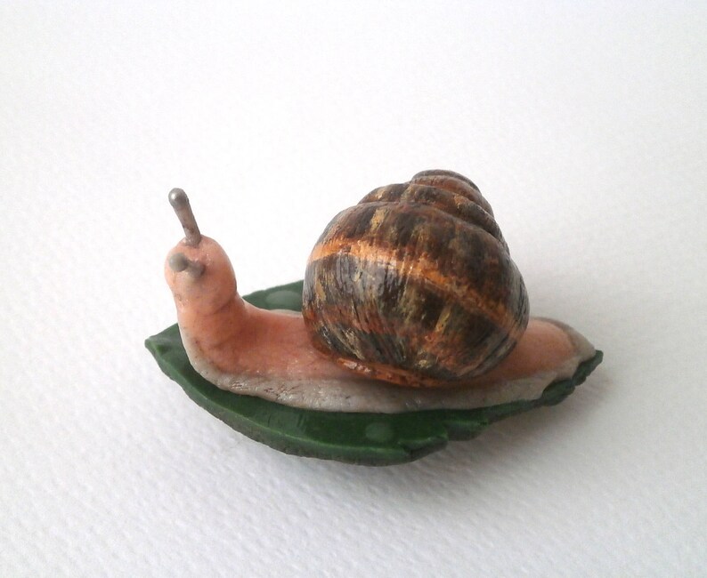 Clay Snail Brooch Realistic Snail Sculpture on Leaf Polymer - Etsy