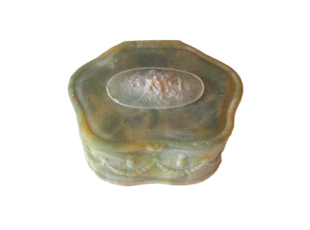 Vintage Green Stone Box, Hinged Lid, Genuine Incolay Stone, Embossed ...