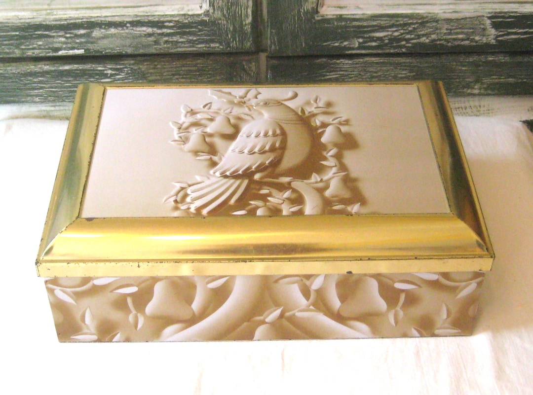 Vintage Extra Large Tin Box Chest, Hinged Lid, Gold Metal White Dove ...