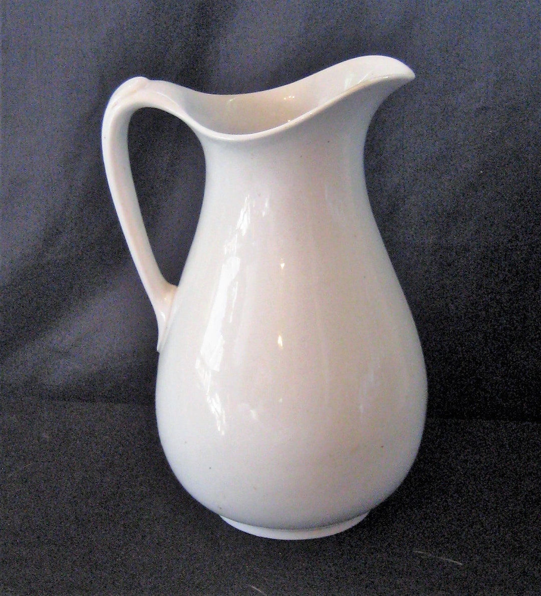 Large White Antique Stoneware Water Pitcher, One Gallon, 1800s ...