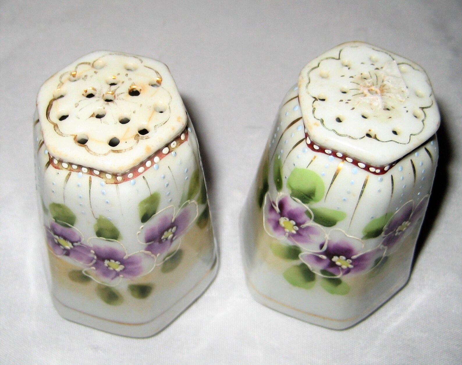 Vintage Salt and Pepper Shakers Violets Purple Flowers | Etsy