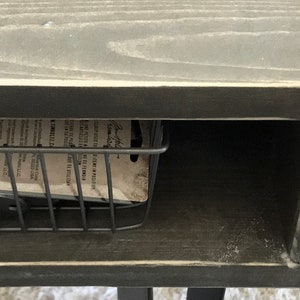 Dottie Office Desk//industrial Pallet Style Desk//mid Century Modern ...