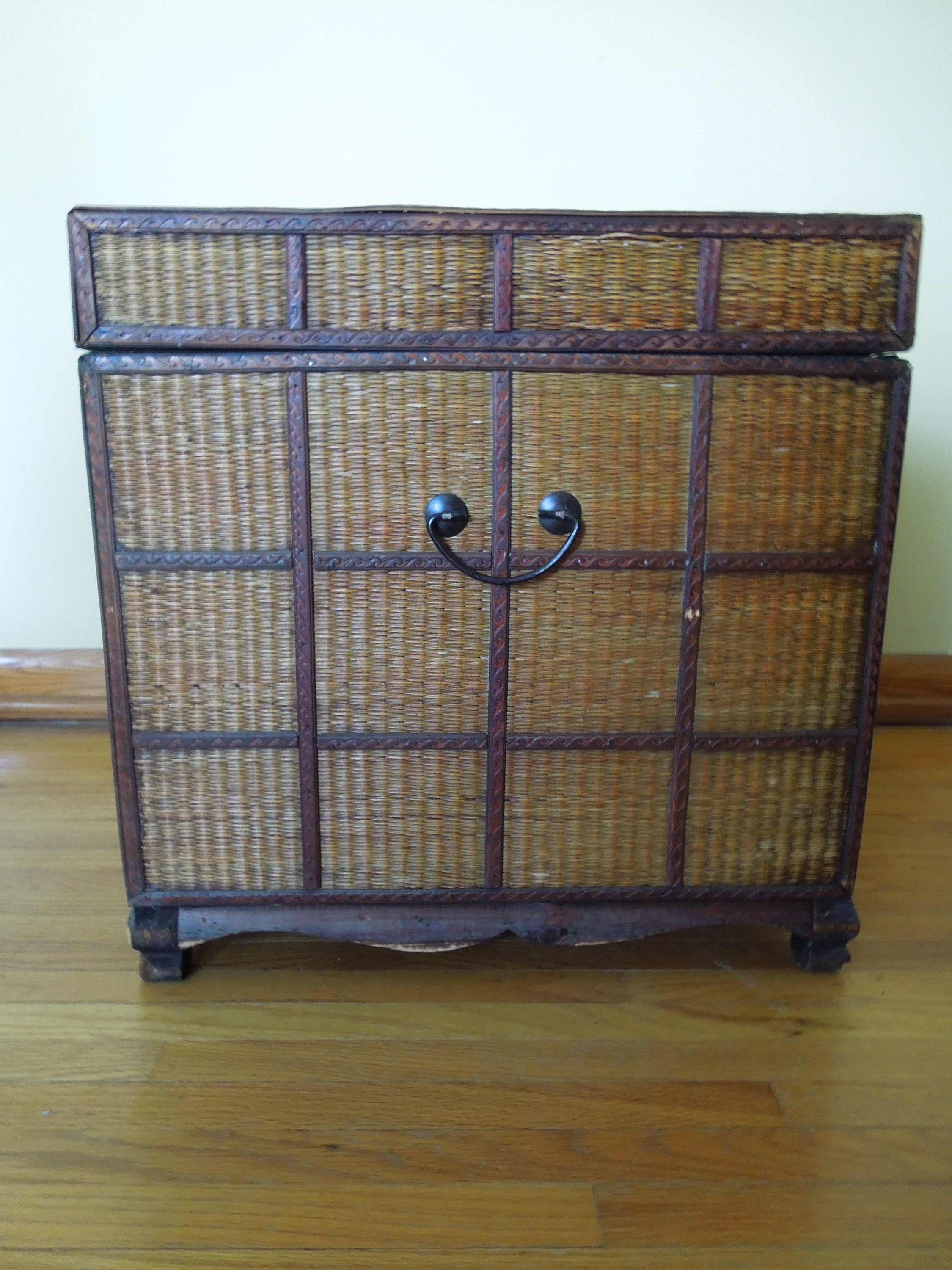 Vintage Rattan Trunk Chest Chinoiserie, Storage Chest Natural Color ...