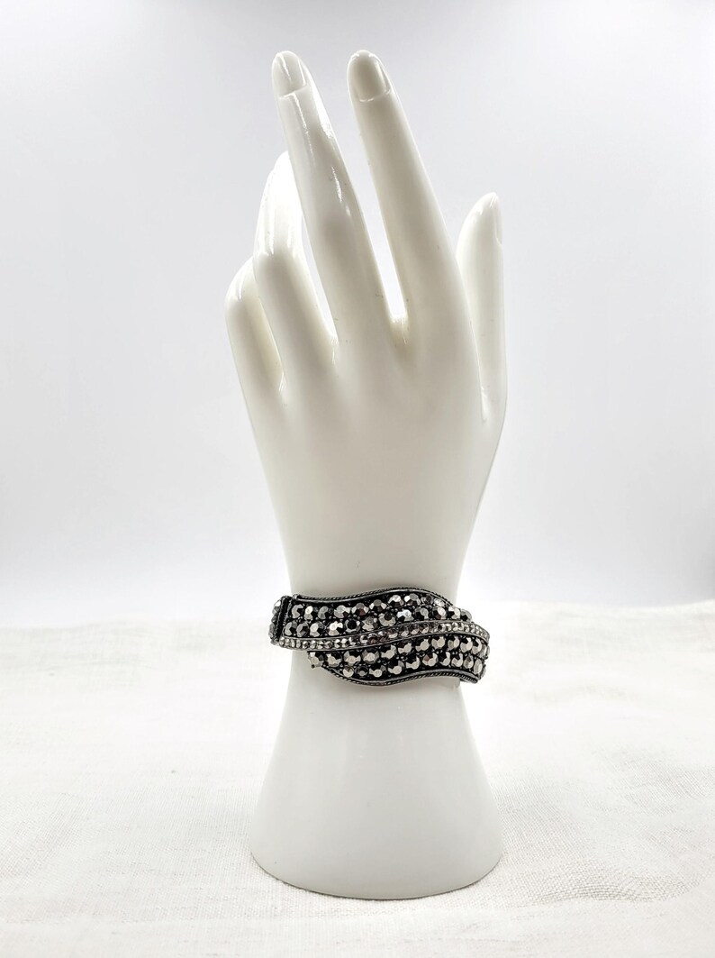 Glittering Vintage Weiss Deep Silver Rhinestone Hinged Clamper / Cuff ...