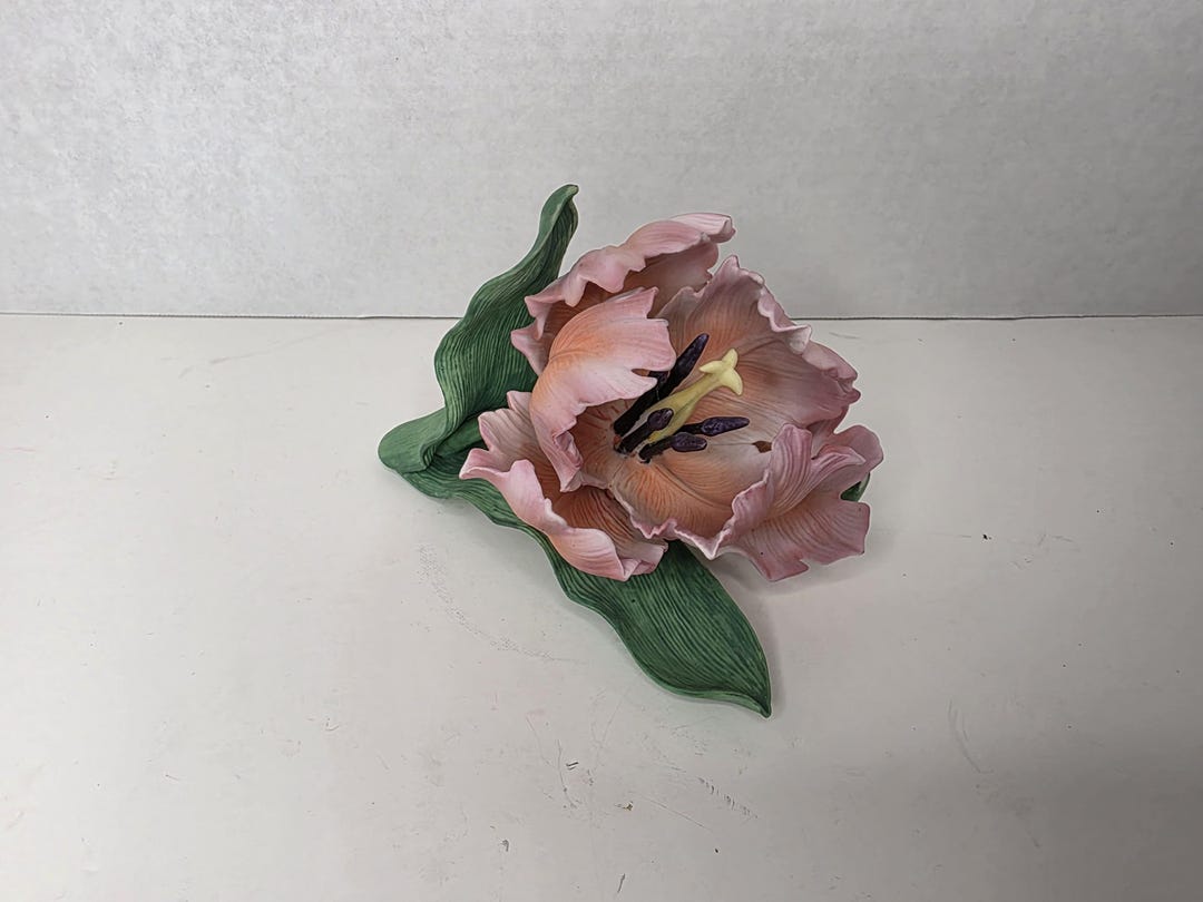 Vintage Lenox Fine Porcelain Pink Parrot Tulip 1989 Sculpture ...