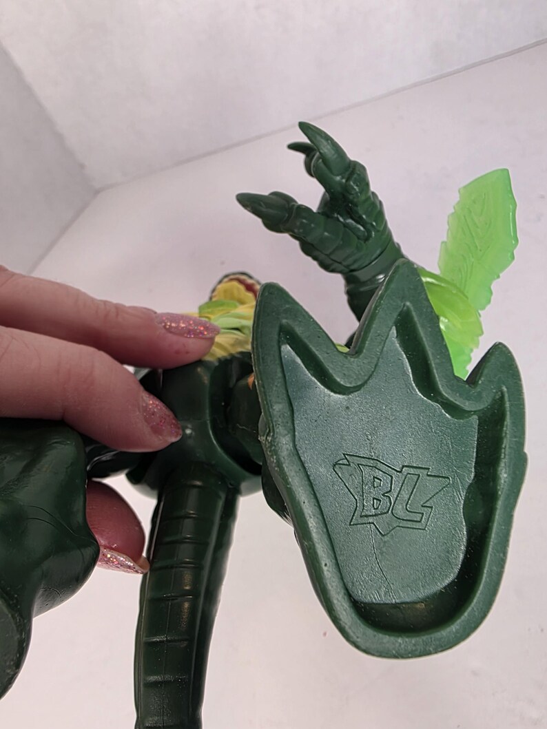 Beast Lab Dino Creator Raging Raptor Figure RARE HTF Lights and Sound ...