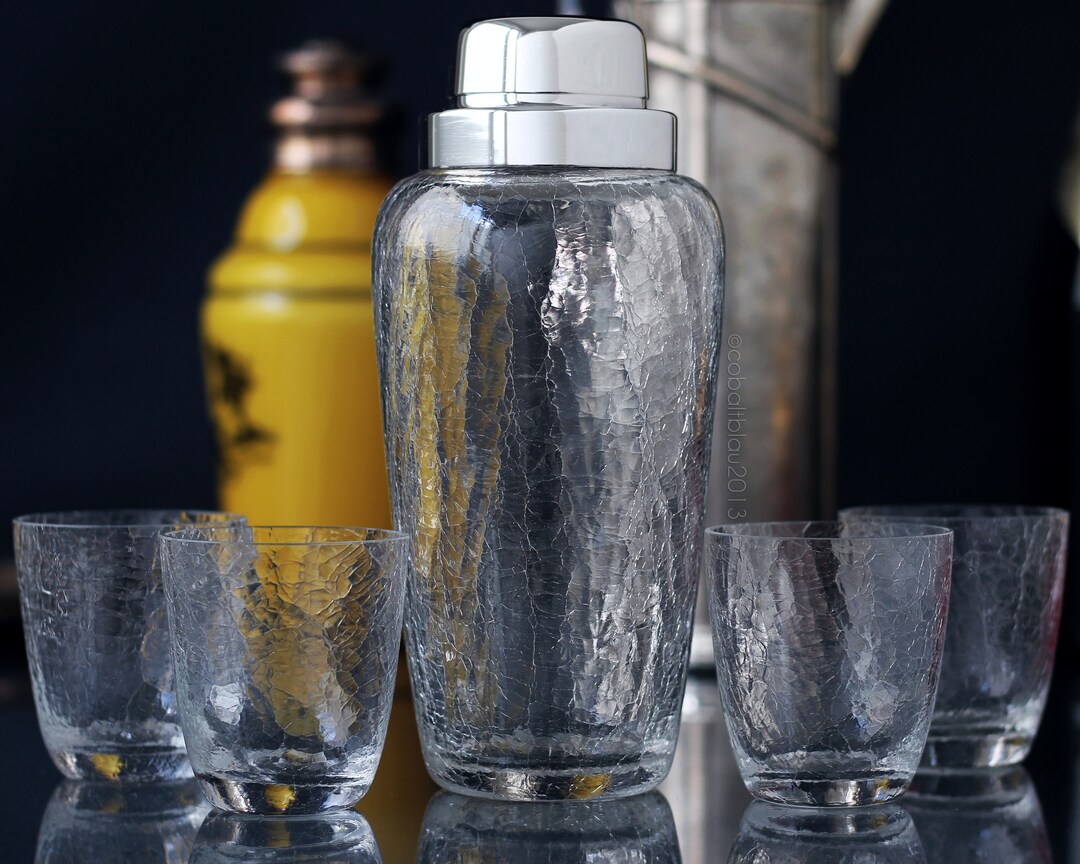 Vintage Cocktail Shaker Set With 4 Cocktail Glasses - Etsy