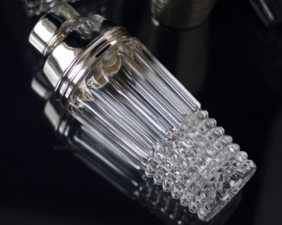 Cocktail Shaker Crystal Glass Vintage Mid Century Crystal - Etsy