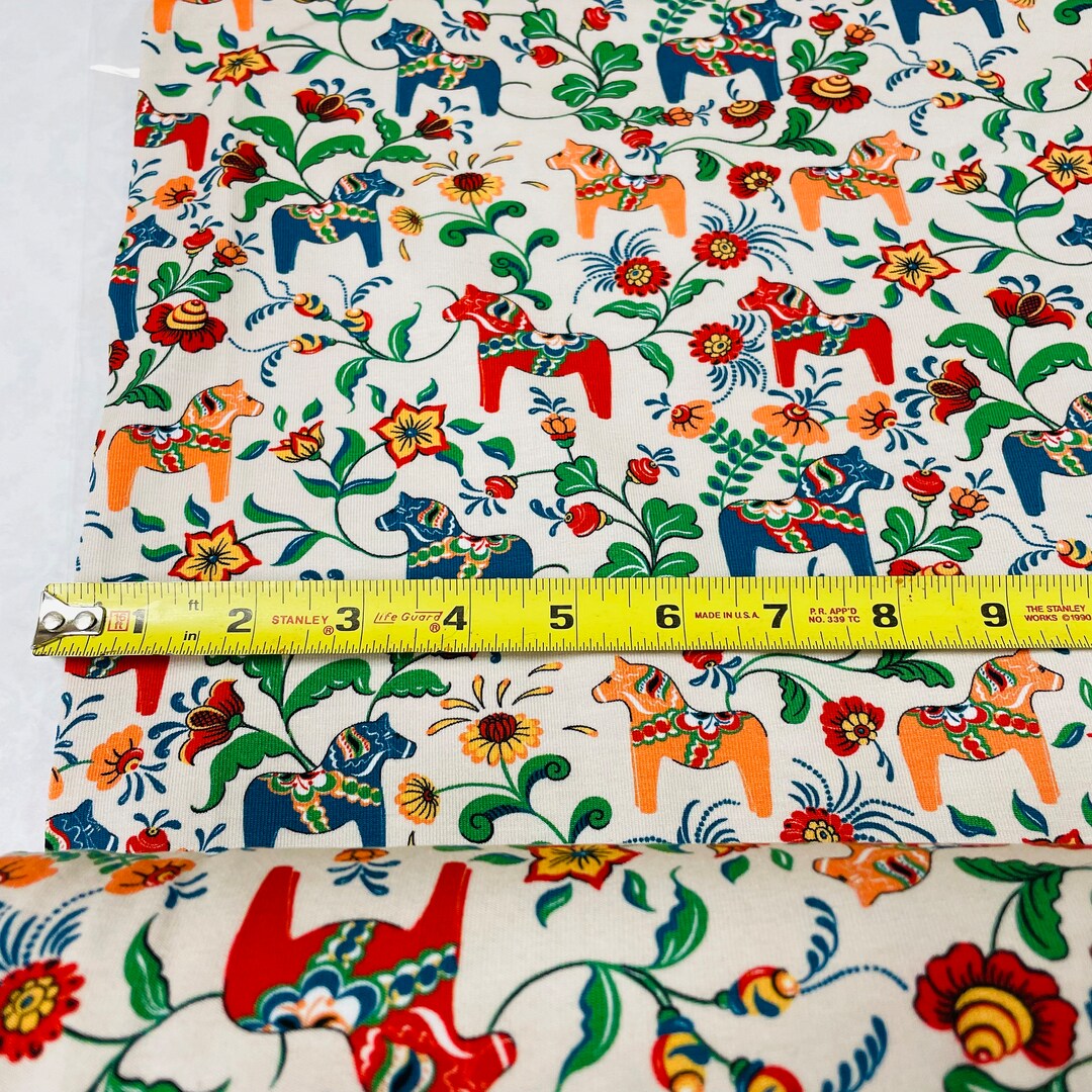 Scandinavian Swedish Stretch Fabric With MINI 2" Dala Horses With ...