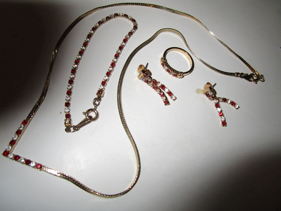 AVON Vintage Set of Necklace, Bracelet, Earrings, Ring Imitation Rubies ...