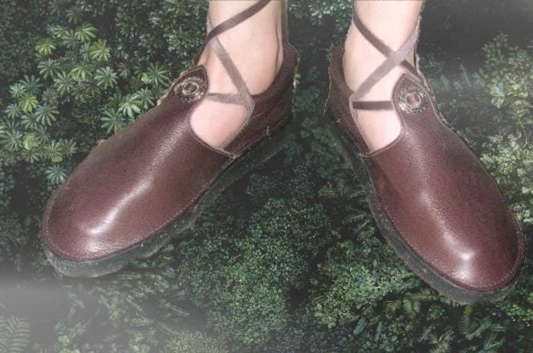 Lady's Concho Leather Lace Scottish Shoe - Etsy