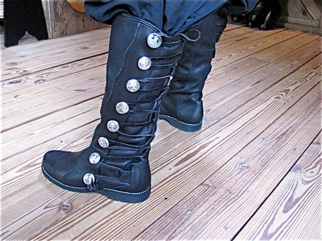The King Richard Knee Boot - Etsy