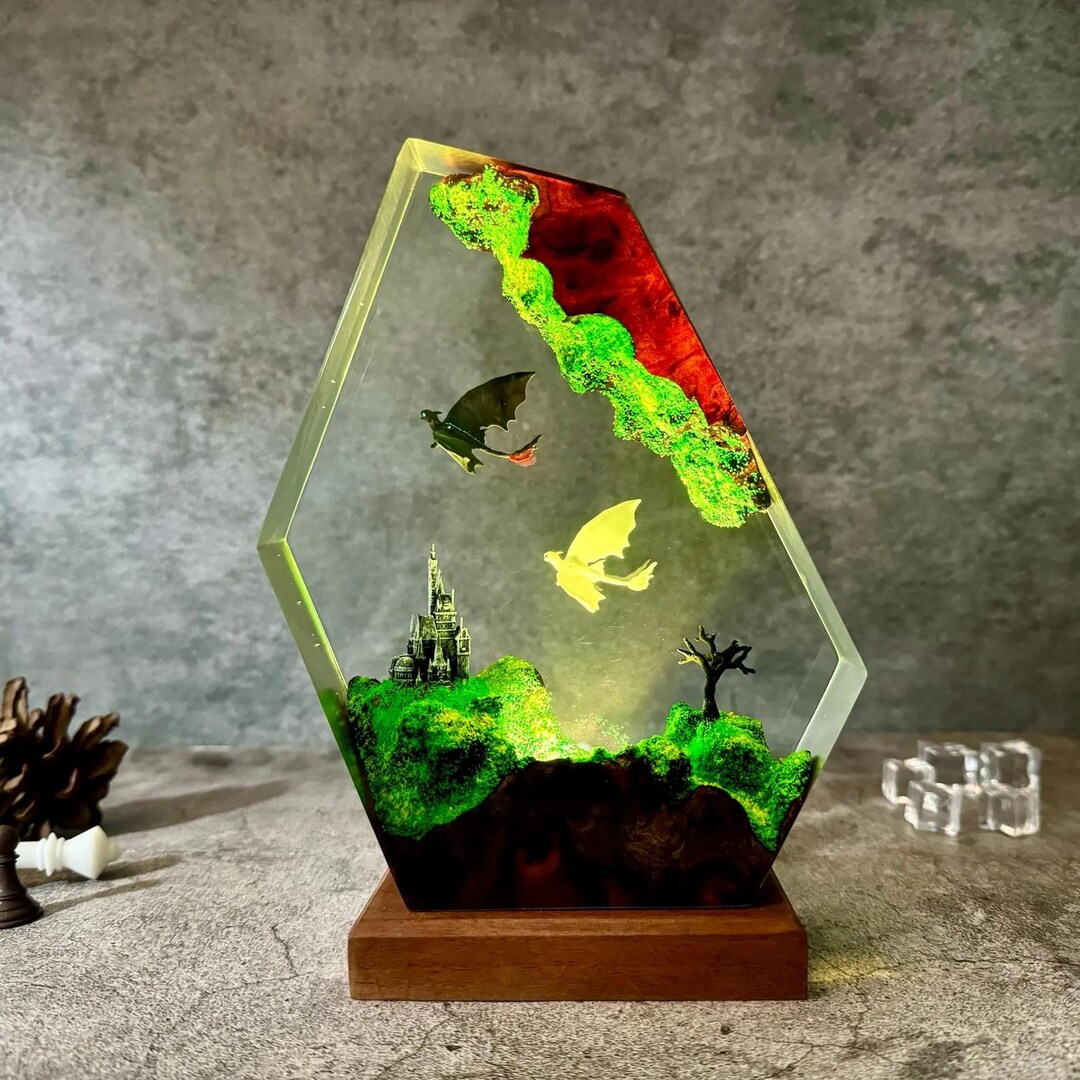 Toothless Fury Fly Over the Castle Night Lights, Toothless Resin Epoxy ...