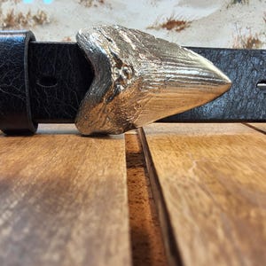 Megalodon Giant Mackerel Shark Tooth Fossil Buckle - Etsy