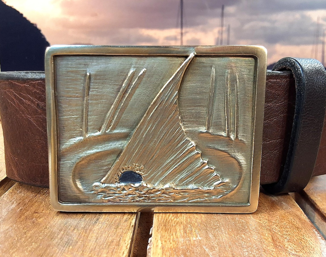 Redfish Tailing Buckle - Etsy