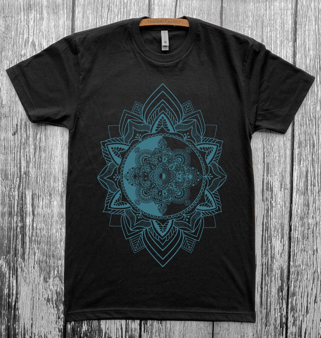 Unisex HARMONIC MANDALA Shirt Sacred Geometry Dotwork Tattoo Style T ...