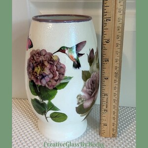 Hummingbird Vase, Roses and Hydrangeas, Hummingbirds and Flowers ...