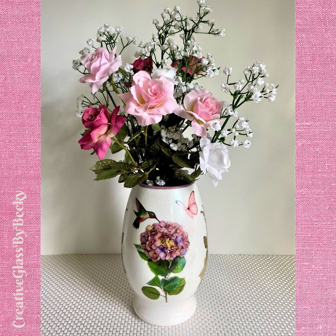 Hummingbird Vase, Roses and Hydrangeas, Hummingbirds and Flowers ...