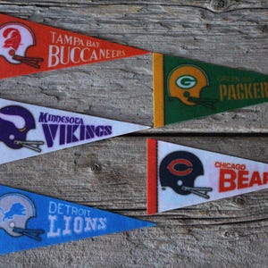 1980's Era NFL Mini Pennants With Vintage Team Helmets, Souvenir Retro ...