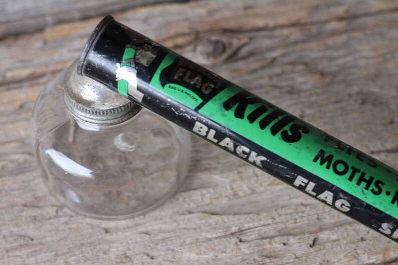 Lot of Two Flit and Black Flag Insecticide Garden Pump Sprayers With ...