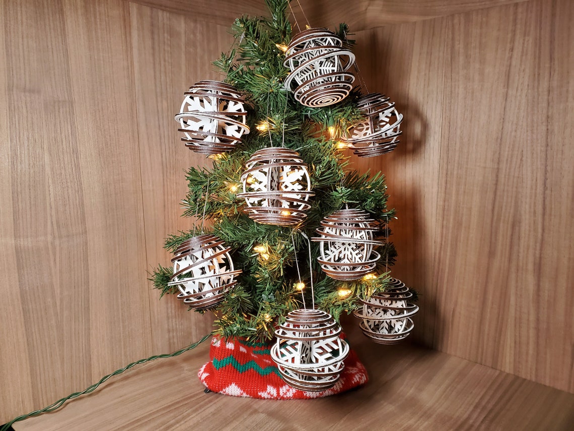 3D Dual Spiral Snowflakes 8 Christmas Ornament SVG - Etsy