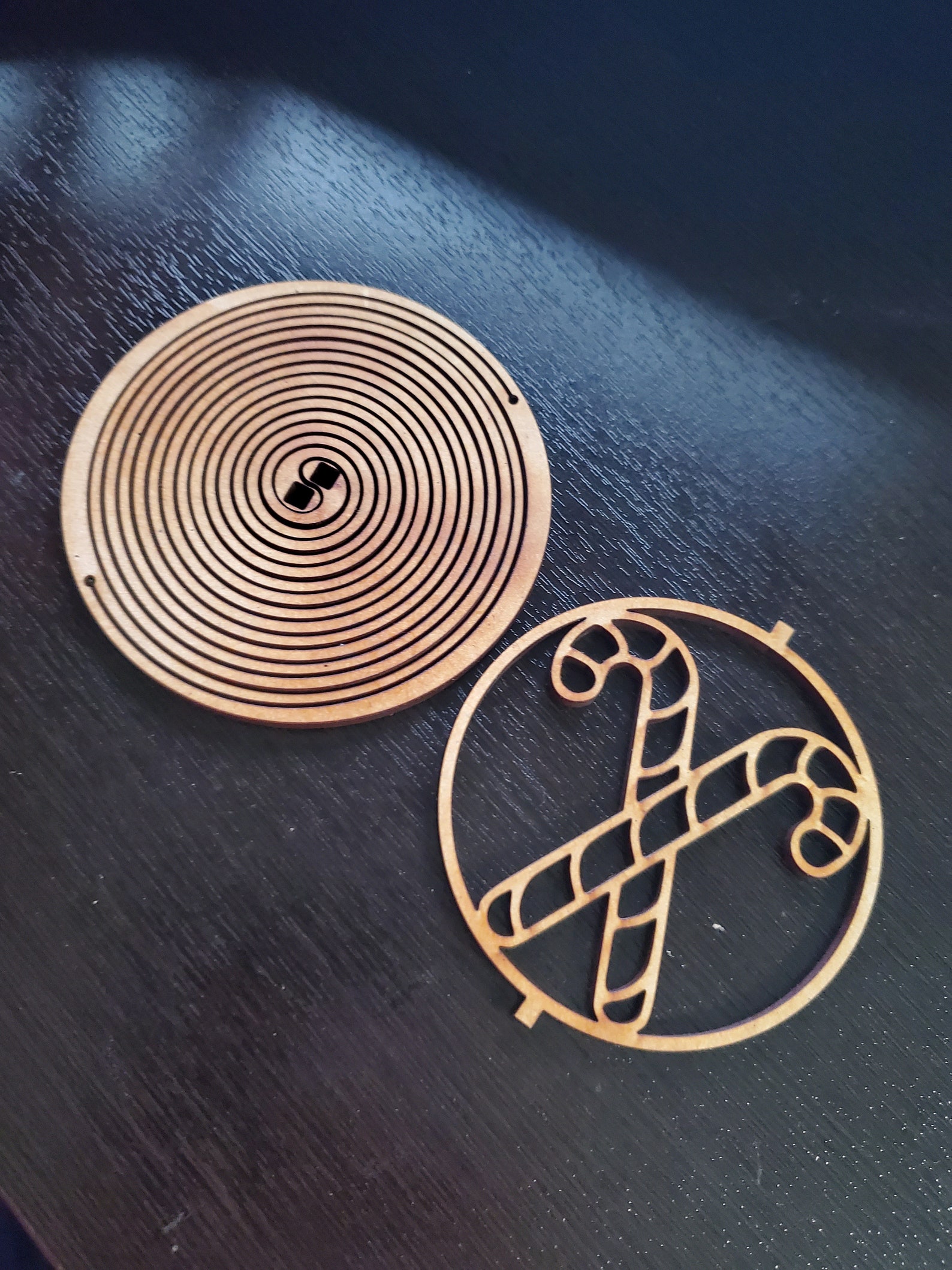 3D Dual Spiral Christmas Ornament SVG - Etsy