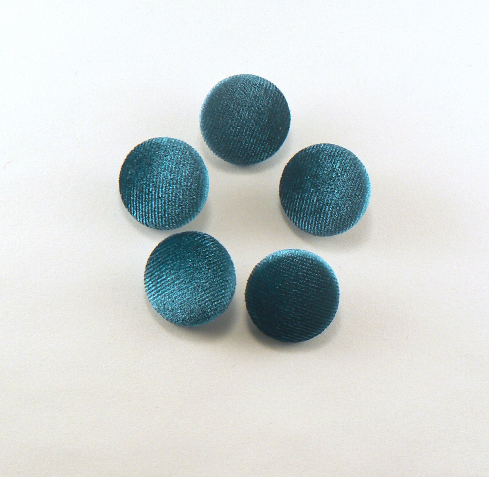 3/4 Teal Green Velvet Fabric Covered Shank Buttons 19 | Etsy