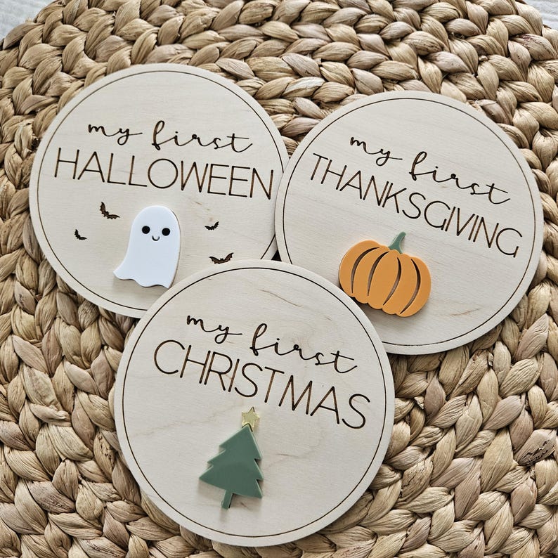 Baby's First Holiday Milestone Discs | Wood Photo Props - Etsy Canada