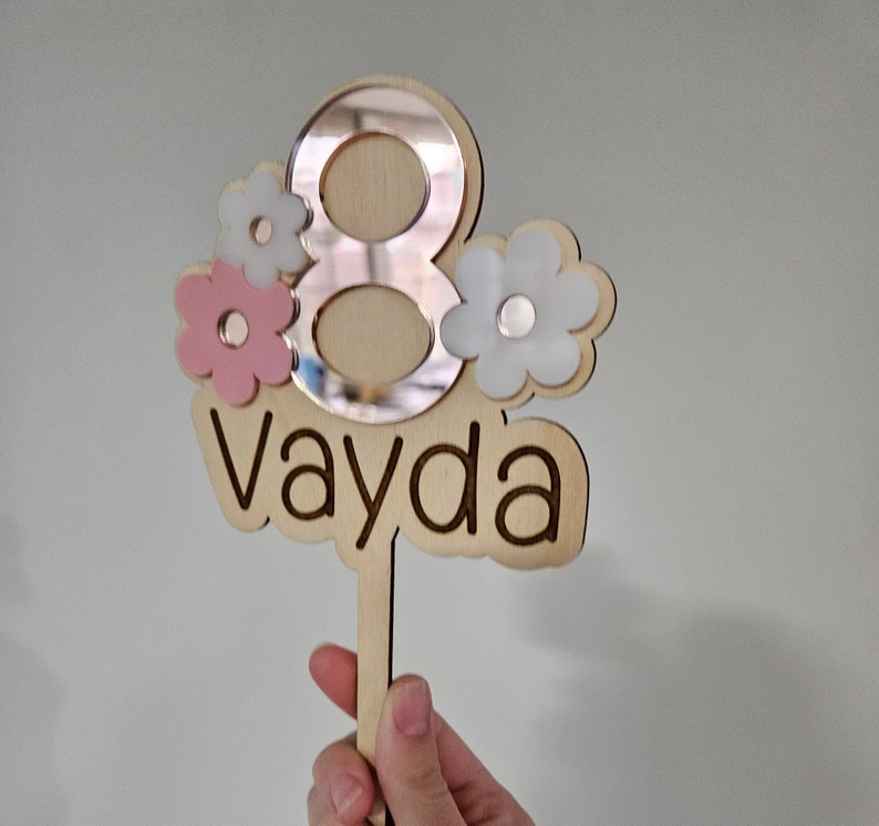 Personalized Daisy Cake Topper | Flower Cake Topper - Etsy