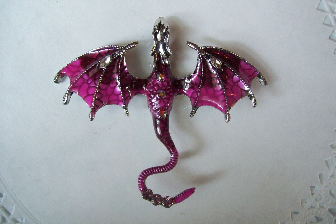Dragon Magnet Dragon Decor Repurposed Jewelry Jeweled Dragon Magnet ...
