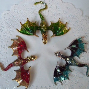 Dragon Magnet Repurposed Jewelry Dragon Decor Kitchen Magnet Office ...