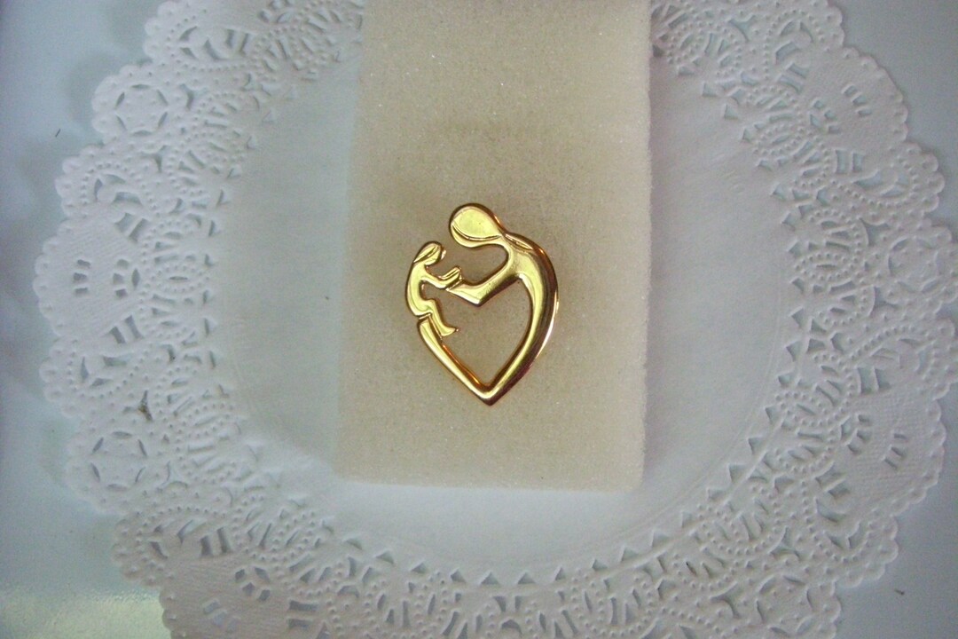 Madonna and Child Pin - Religious Jewelry - Religious Pin - Virgin Mary ...