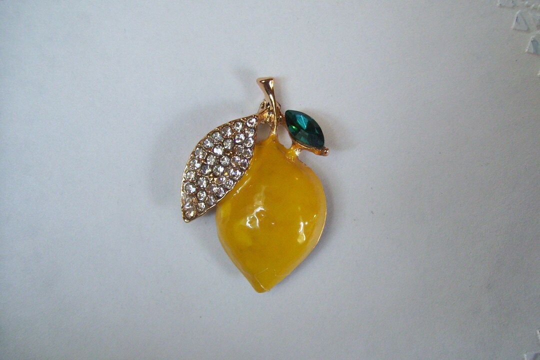 Lemon Magnet - Fruit Magnet - Repurposed Jewelry - Lemon Decor ...