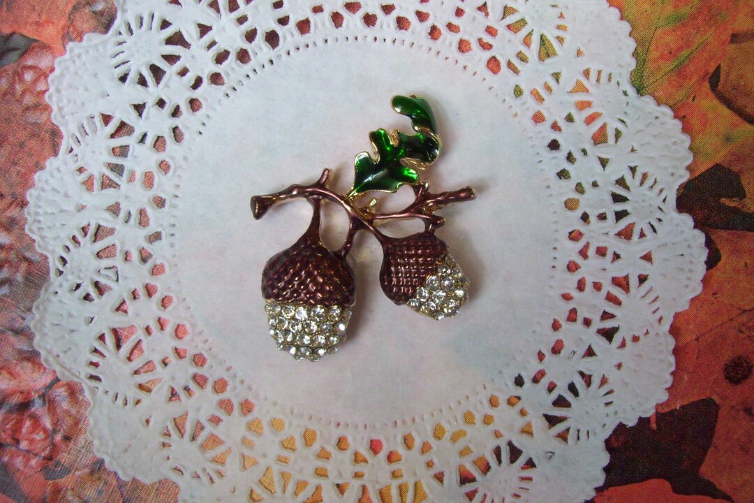 Acorn Magnet - Fall Magnet - Fall Decor - Repurposed Jewelry - Jeweled ...