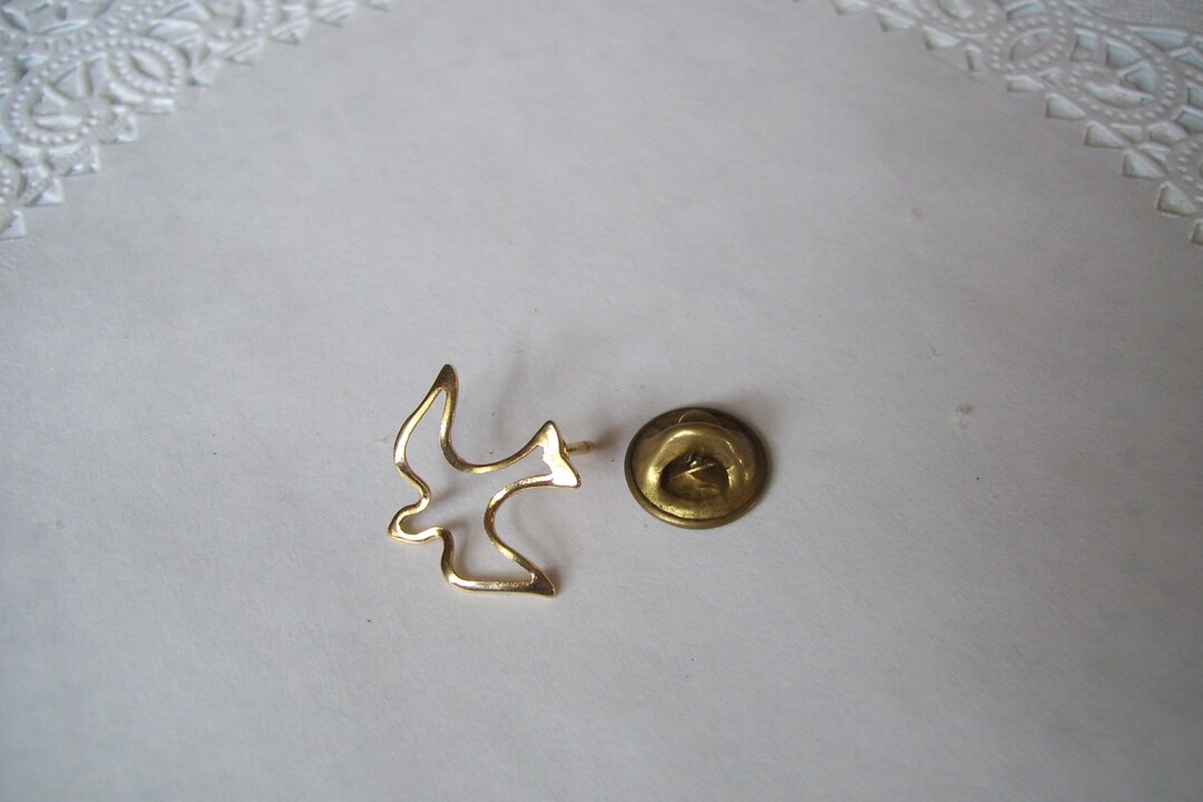 Dove Pin - Holy Spirit Pin - Gold Dove Pin - Religious Pin - Religious ...